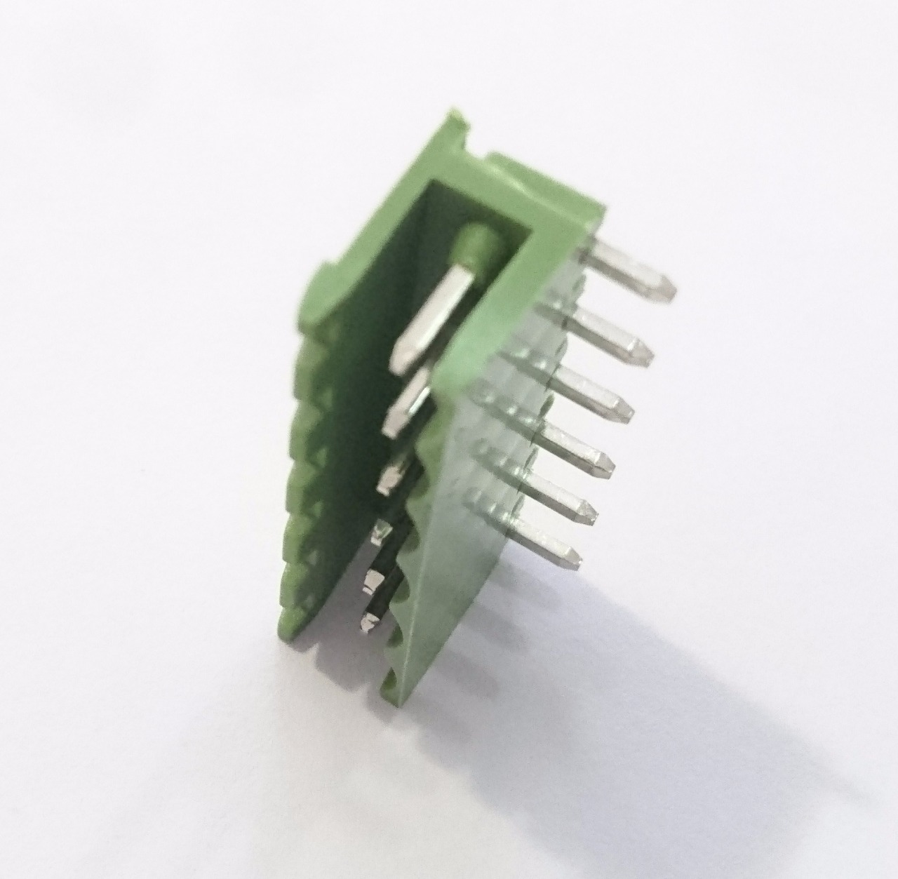 6 Pin Male Plug-in Type Vertical Terminal Block 5mm :: Micro JPM